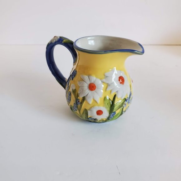 Temptations | Dining | Temptations By Tara Figural Floral Daisies Daisy ...